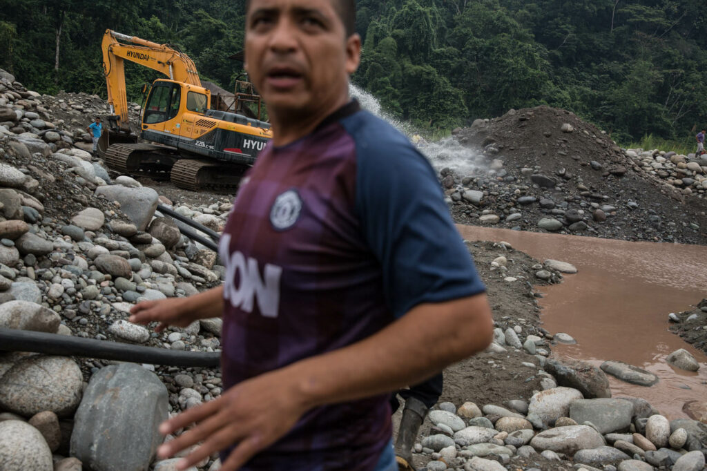 The Destruction of the Amazon by Illegal Gold Mining - Amazon Frontlines